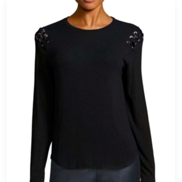 Generation Love | Tops | Generation Love Lace Top | Poshmark